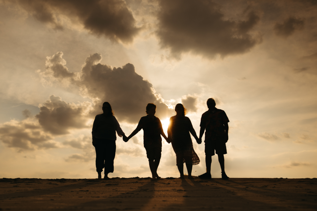 What does the Bible say about kids obeying their parents? - The Victory ...